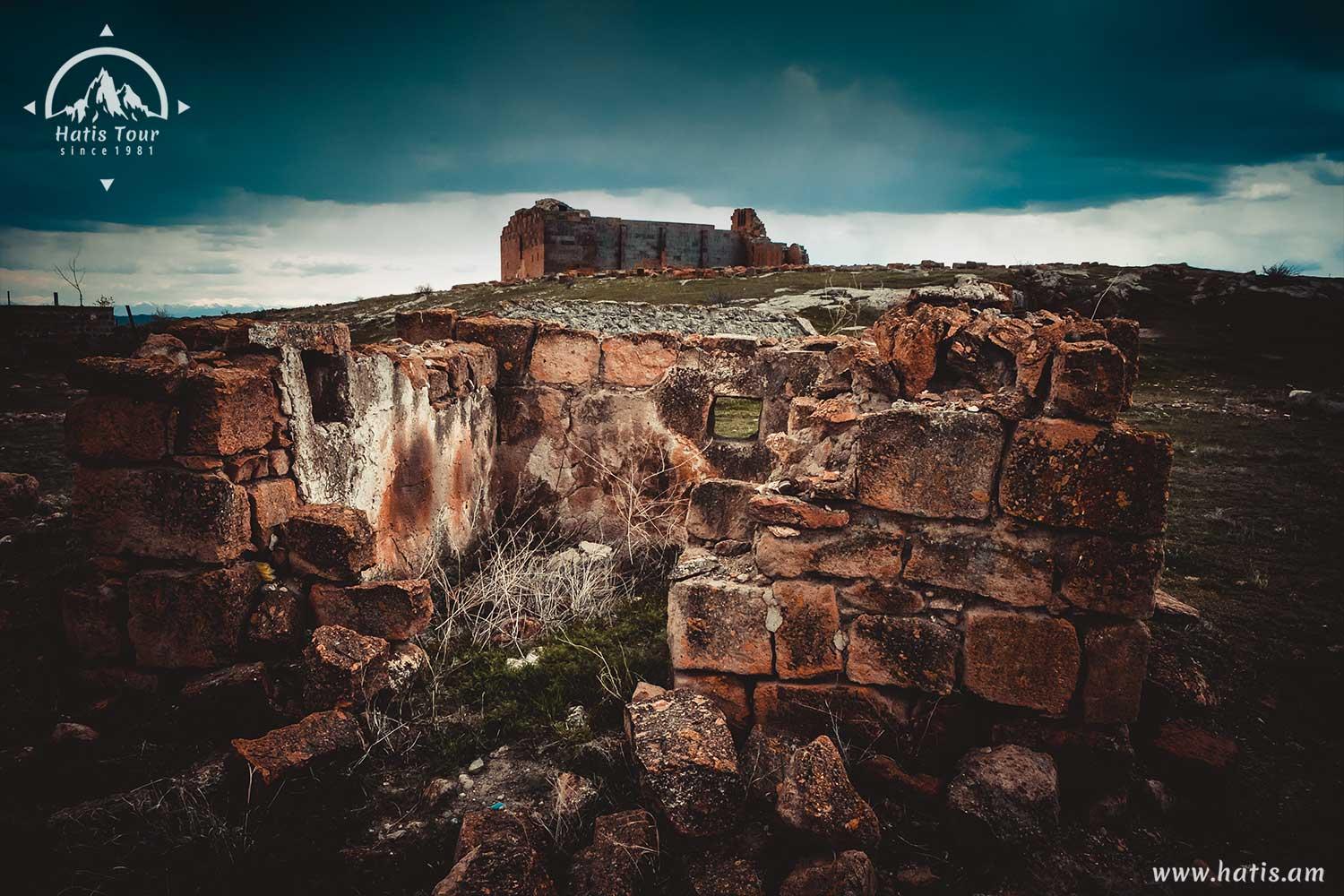Երերույքի Տաճար | ՅՈՒՆԵՍԿՕ-ի ժառանգություն | Հատիս Տուր 1981